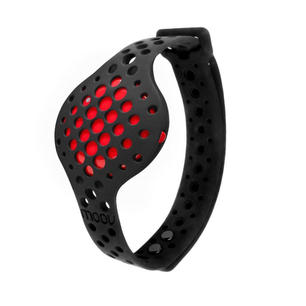 Moov Now Review - Does This Fitness Tracker Have What You Need?