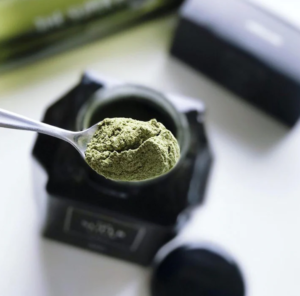 WelleCo Super Elixir Review - Greens Powder Worth Trying?